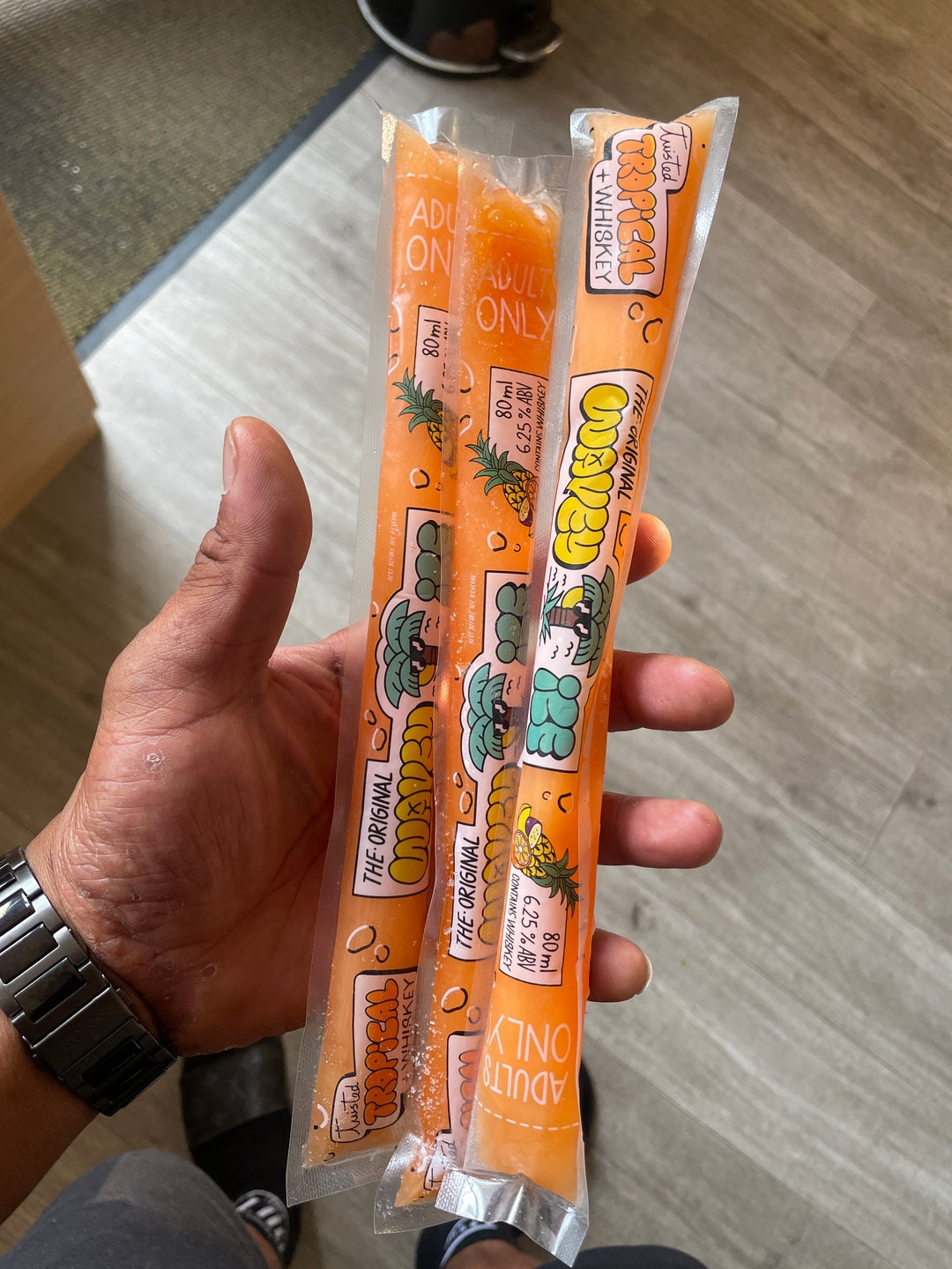 5 Mixed Alcoholic Ice Pops – Wavey Ice